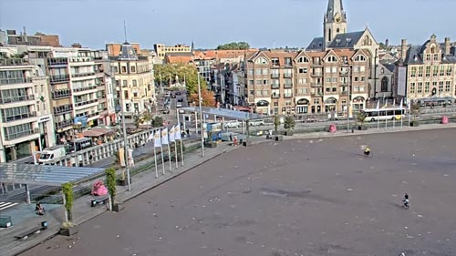 Live Sint-Niklaas City Hall Webcam Grote Markt Square, Belgium