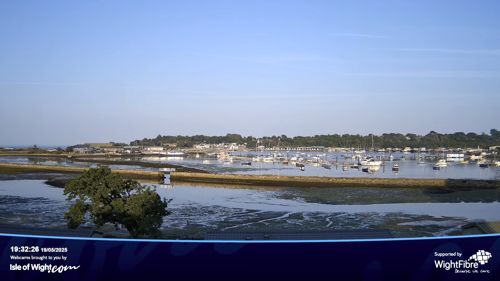 Live Streaming Webcams in Isle of Wight, England