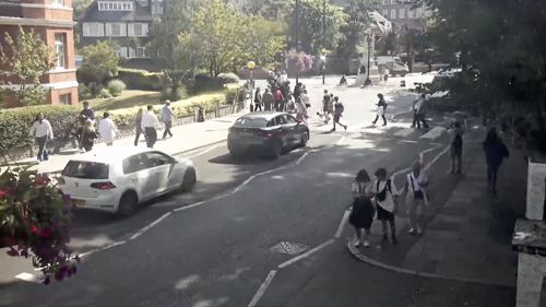 Live HD Webcam Over Beatles Abbey Road Pedestrian Crossing in London, UK