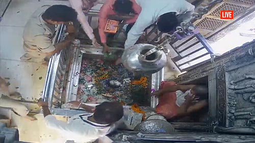 Live Webcam Kashi Vishwanath Temple, Varanasi, India